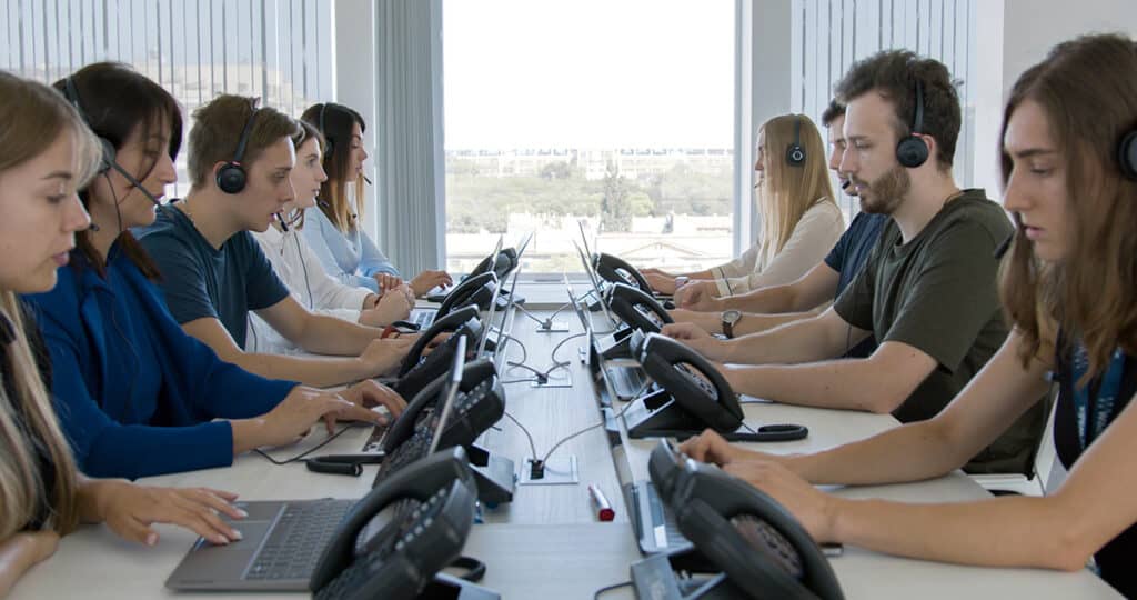 x-caracal: Call center monitoring and analytics | Wildix