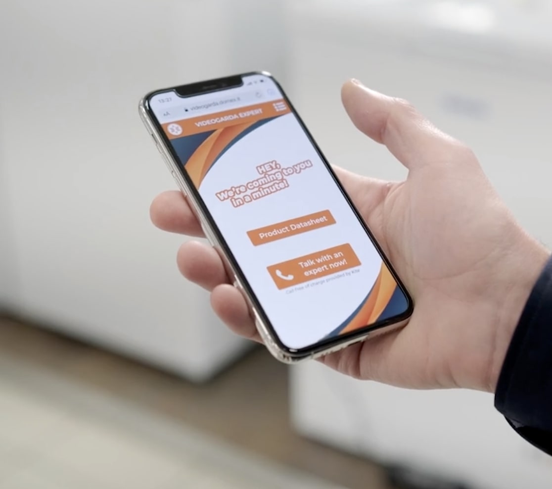 x-hoppers: Team Communication Headsets for Retail | Wildix
